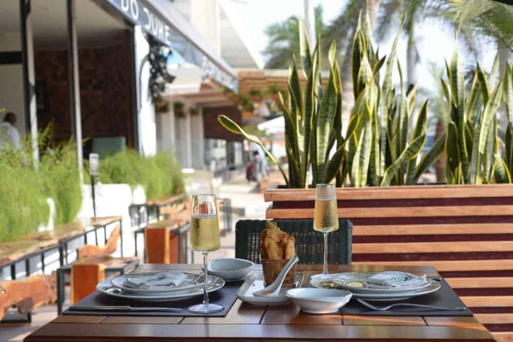 GO GREEN: THE RESTAURANT